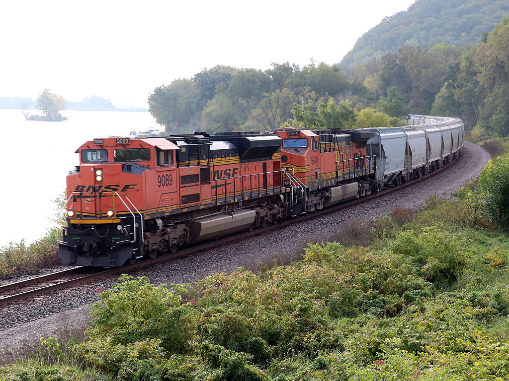 BNSF 9089